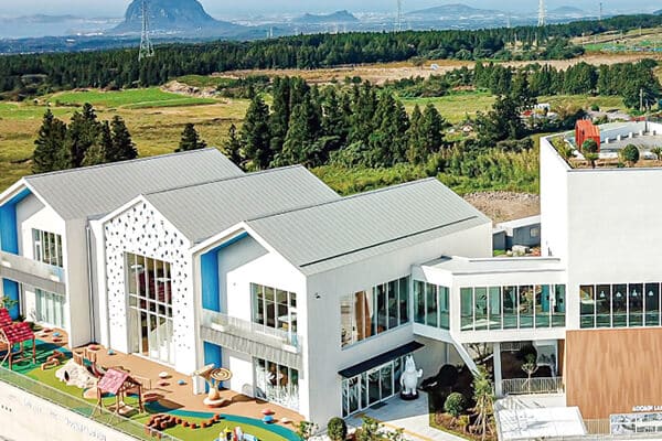 How to Enjoy Jeju Island to the Fullest (8 Unique Ways)